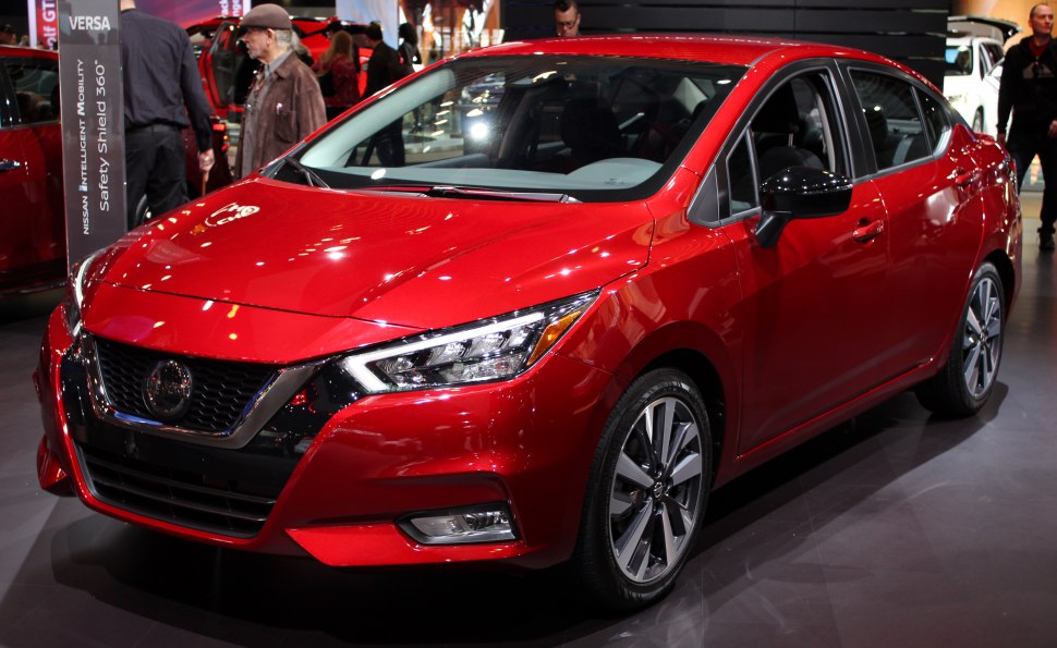 Nissan Versa technical specifications and fuel economy